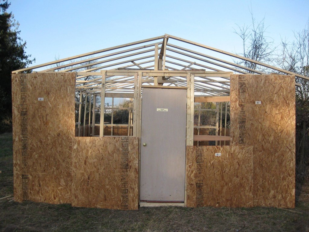 What to use free pallets and OSB scraps for? > General Discussion ...